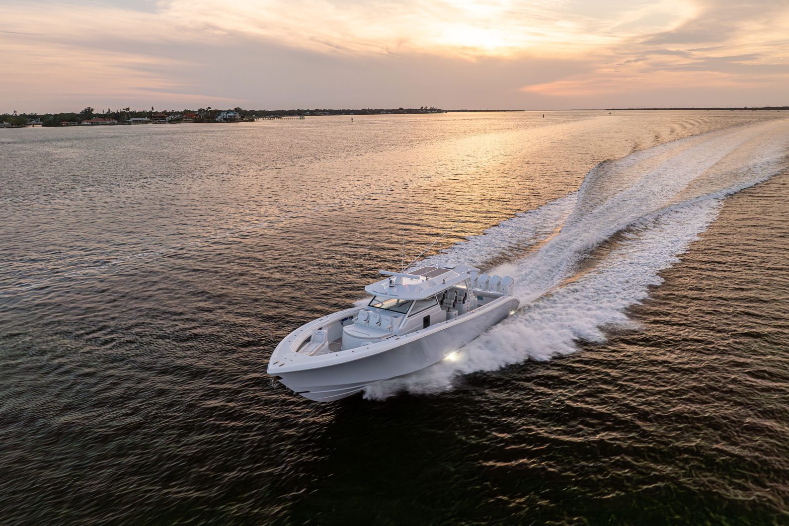Yellowfin 54 Offshore | Large Luxury Center Console