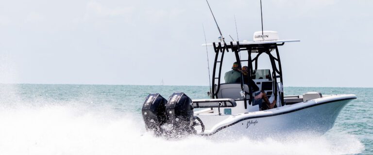 24 Foot Center Console Bay Boat | Yellowfin